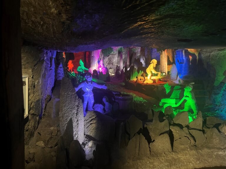 Discover the Marvels of the Wieliczka Salt Mine